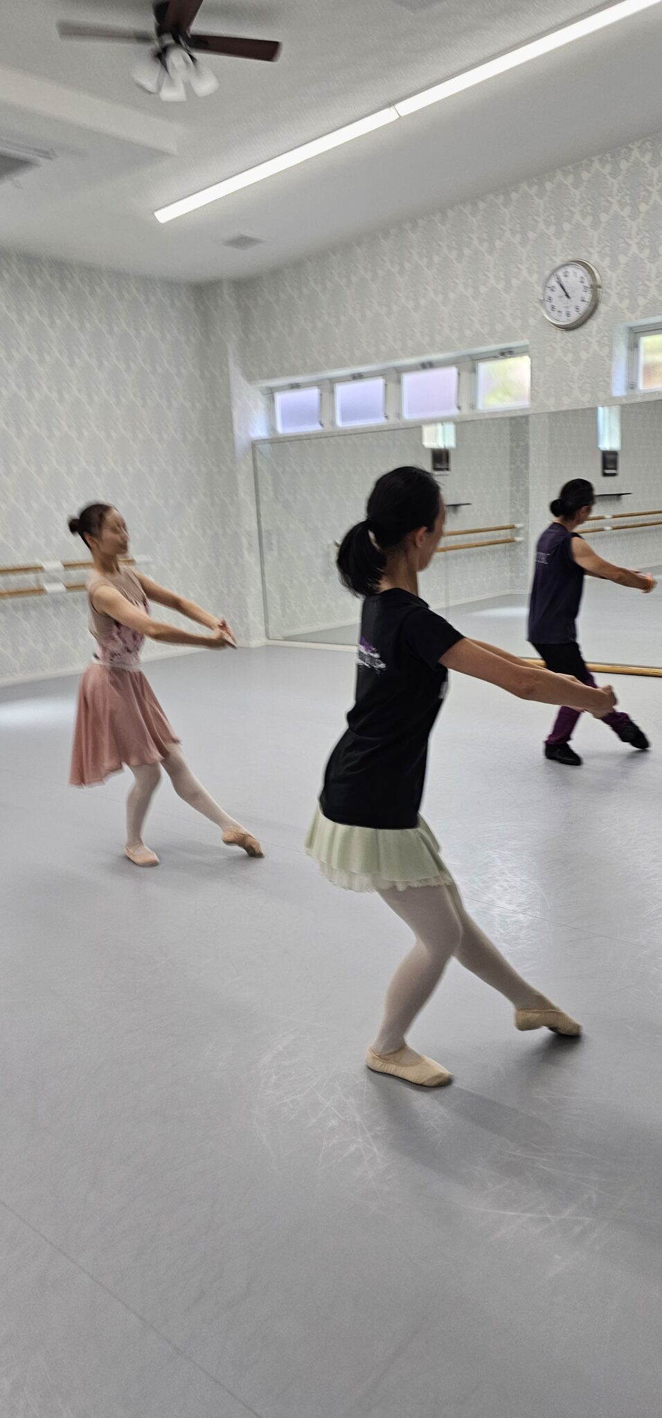 ♬.*ﾟ正信先生の特別レッスン | Ballet & Body balance school Allongé